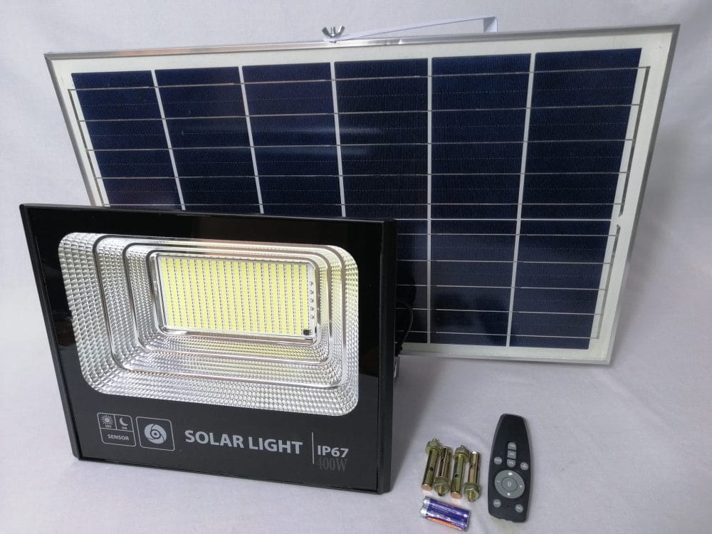 400 Watts Heavy Duty Solar Floodlight High Conversion Solar